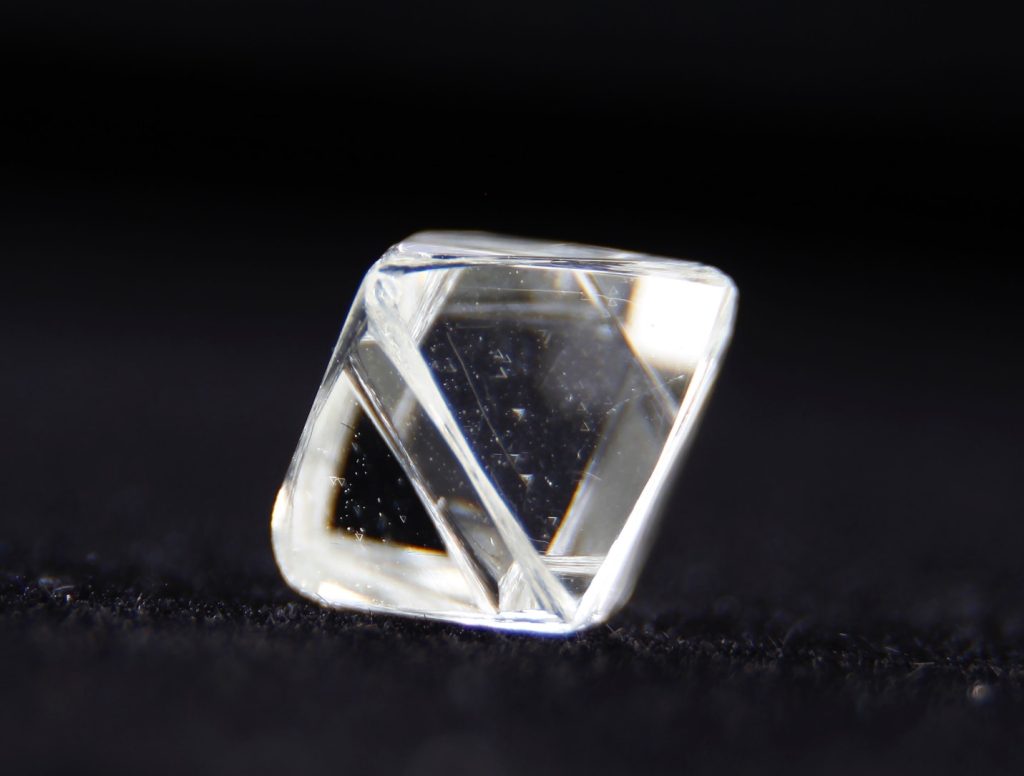 Understanding Diamond Grading - The Plumb Club