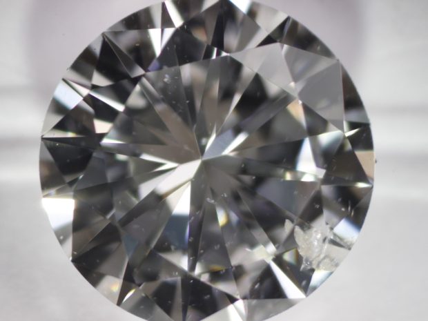 Understanding Diamond Grading - The Plumb Club