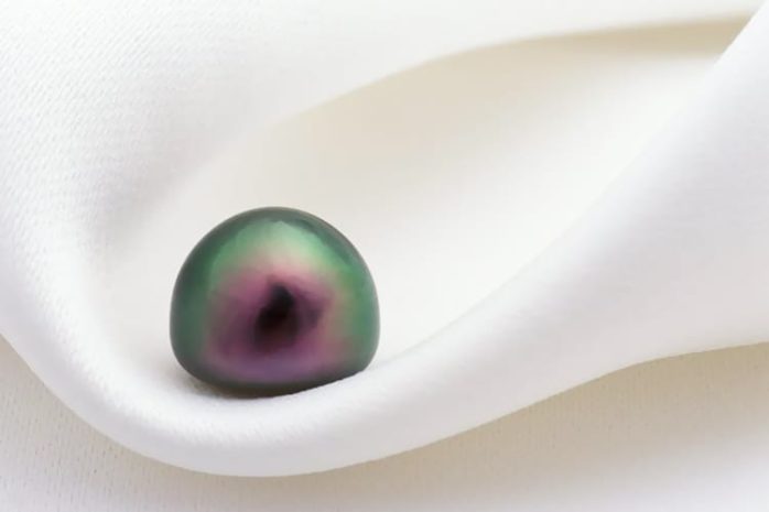 How to Safely Clean Pearl Jewelry - The Plumb Club